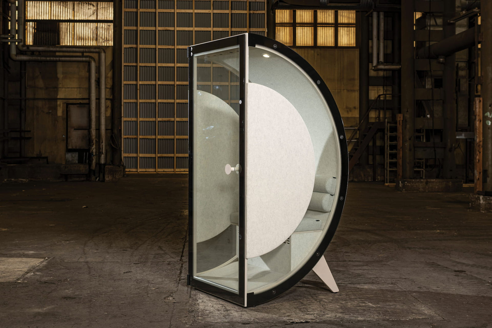 BlockO - The most eye-catching meeting pod