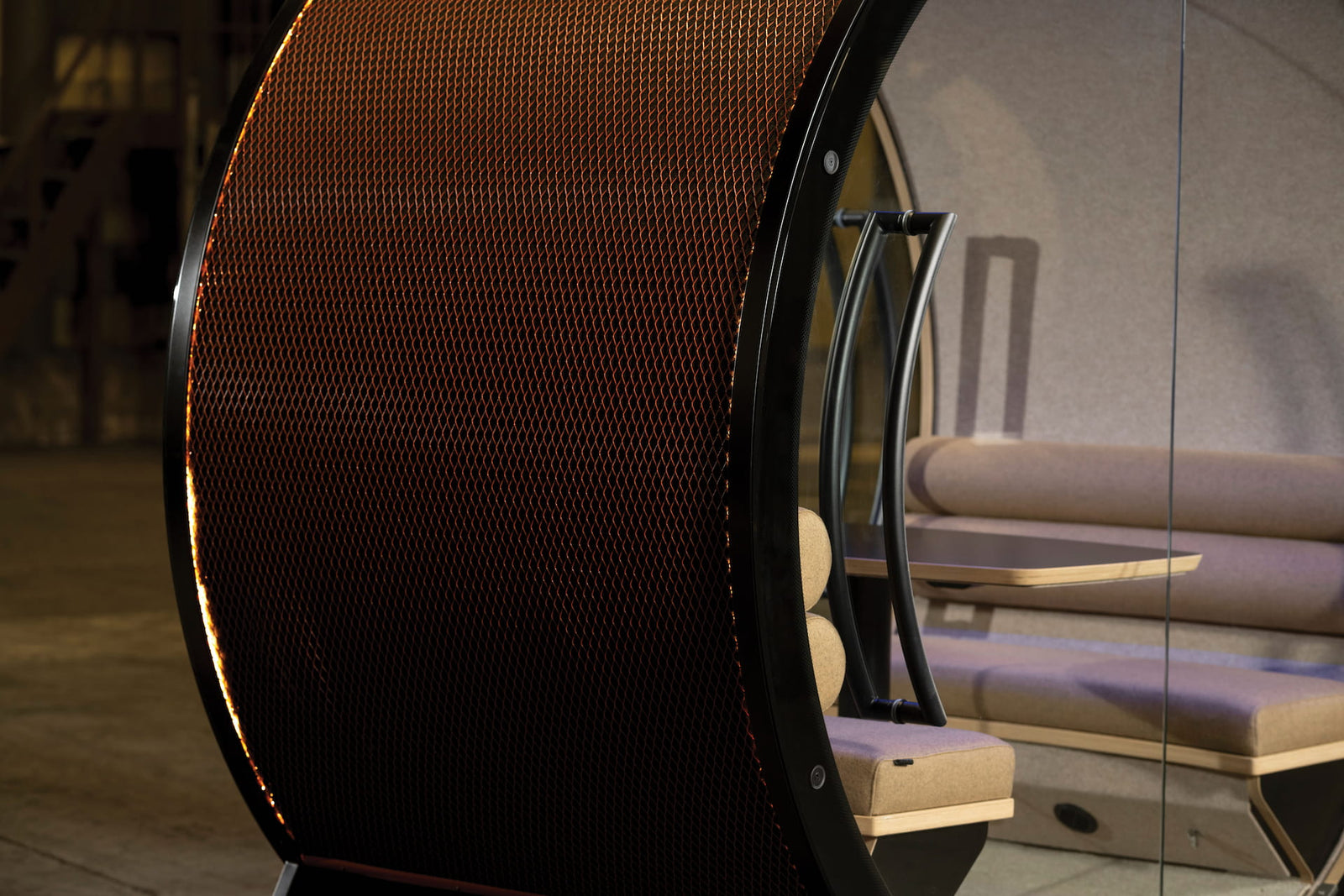 BlockO - The most eye-catching meeting pod